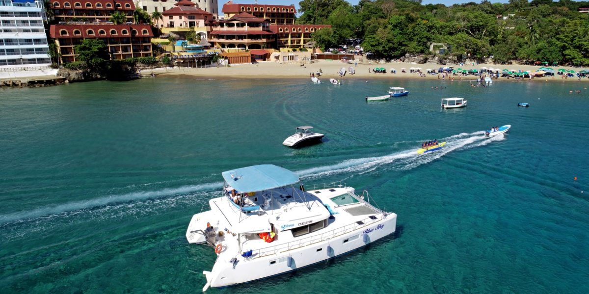 Snorkeling in Sosua Beach - Sosua Beach Dominican Republic